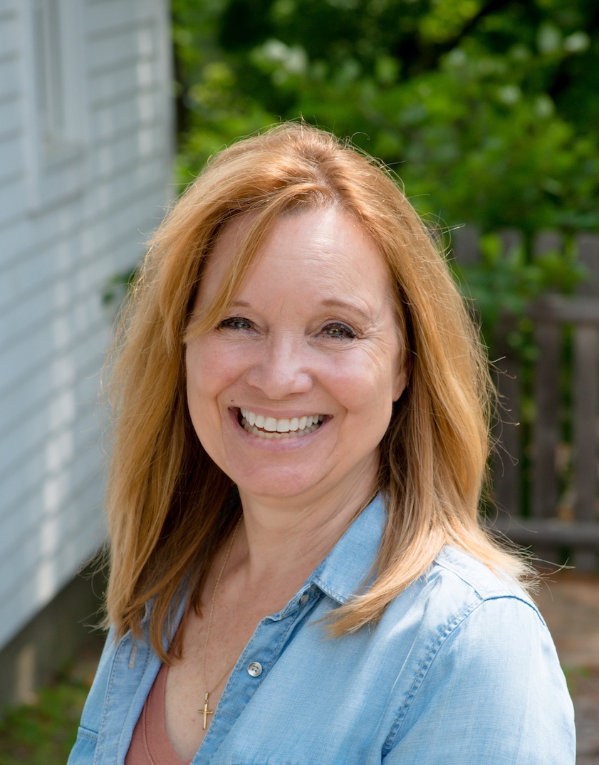 Lisa Swarbrick • The Grapevine